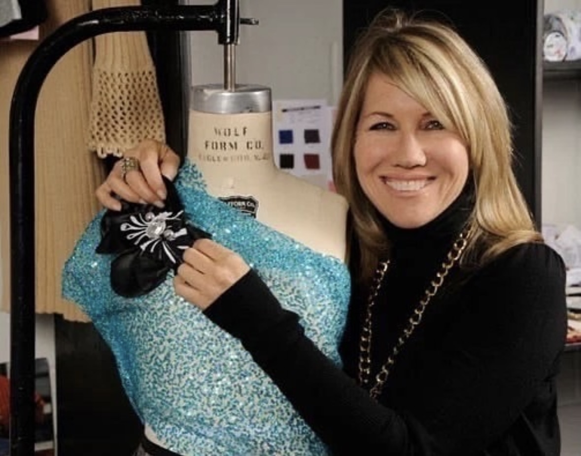 Home - Judy B Swartz Revolutionizing Fashion with Elegance and Creativity